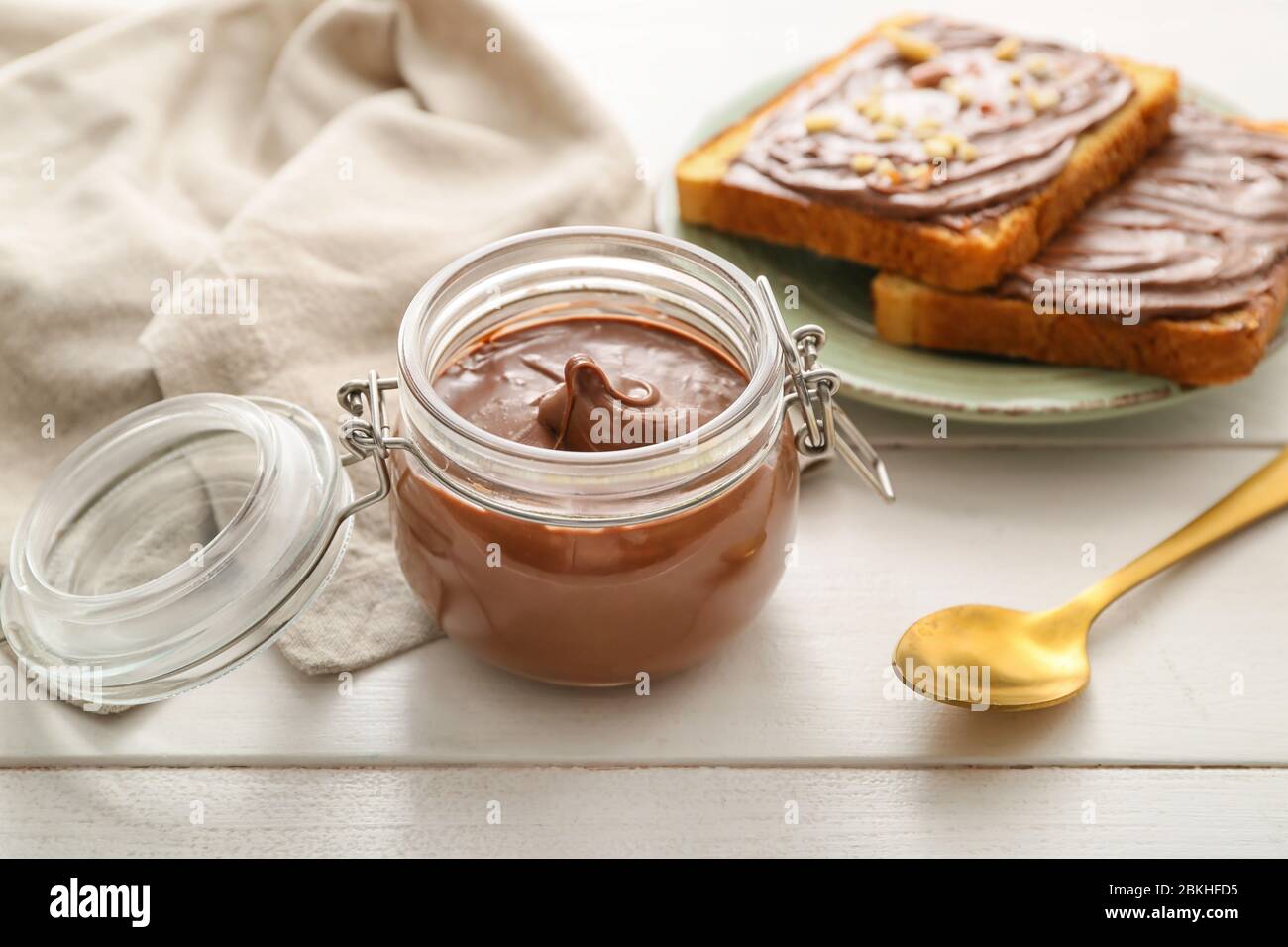 Spoon chocolate paste nuts hi-res stock photography and images - Alamy