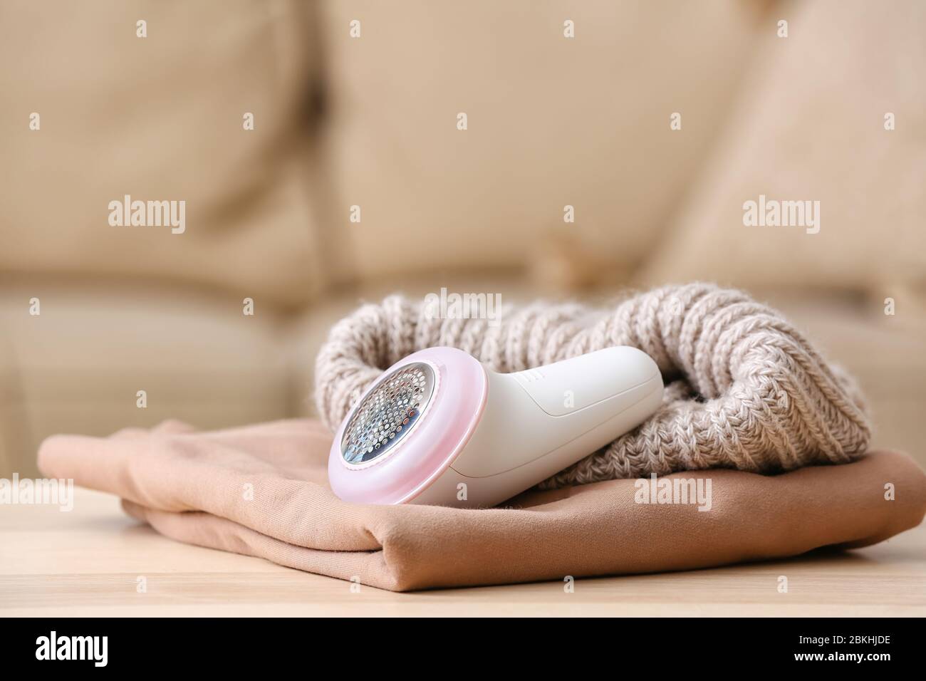 Modern fabric shaver clothes hi-res stock photography and images - Alamy