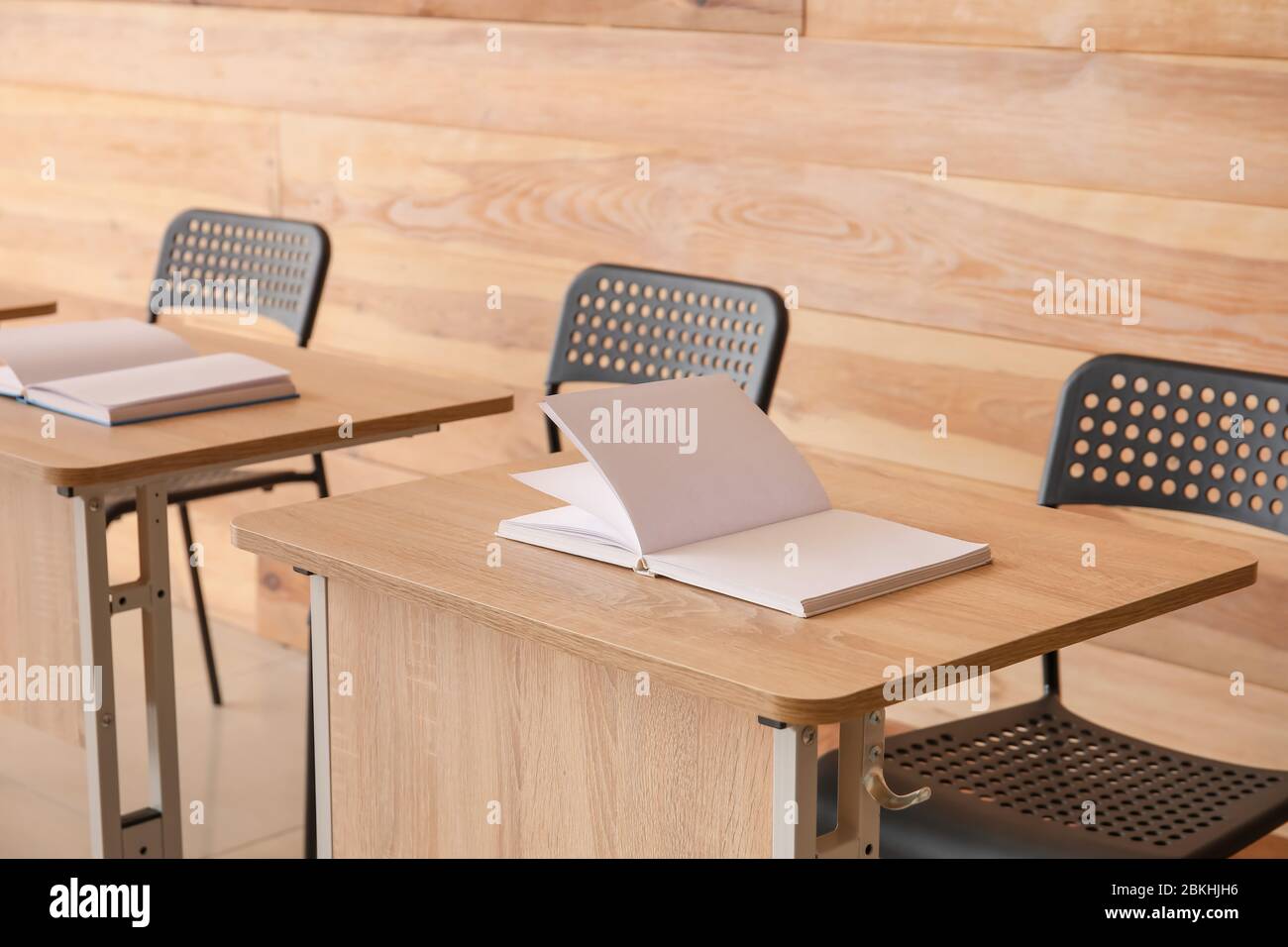 Modern School Desk And Chair