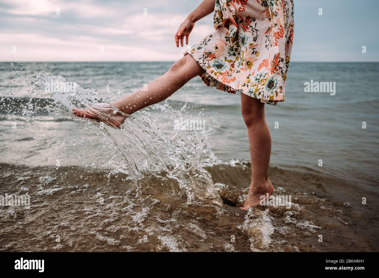 Kicking splash hi-res stock photography and images - Alamy