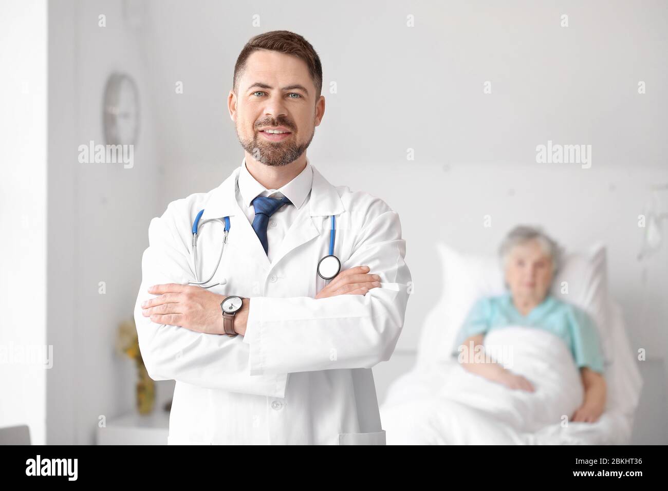 Old male patient visiting hi-res stock photography and images - Alamy