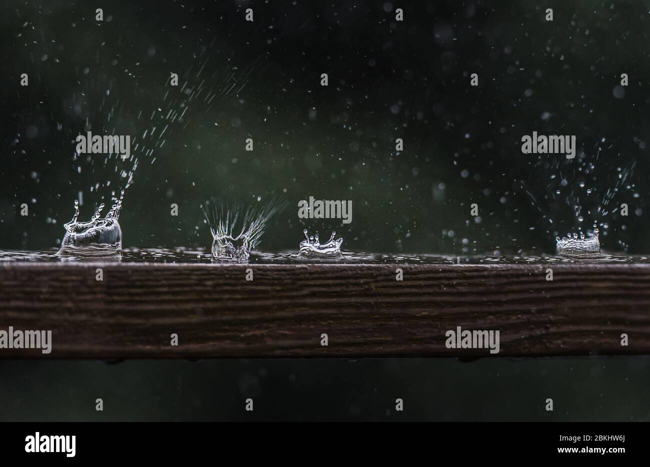 Rain hitting the water hi-res stock photography and images - Alamy