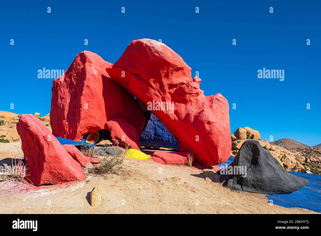 Painted rock tafraout morocco hi-res stock photography and images - Alamy