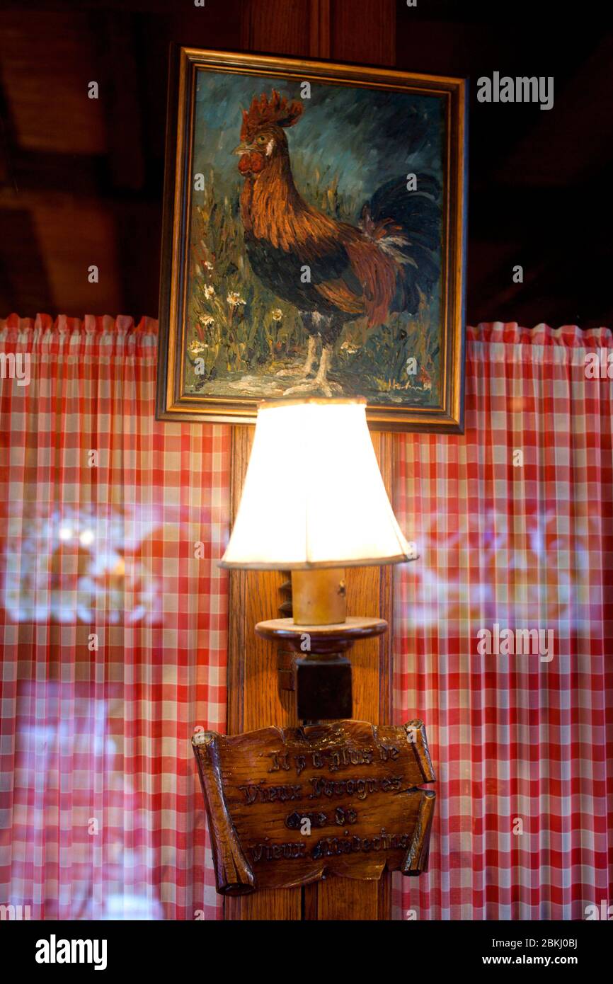 Kitsch painting hi-res stock photography and images - Alamy