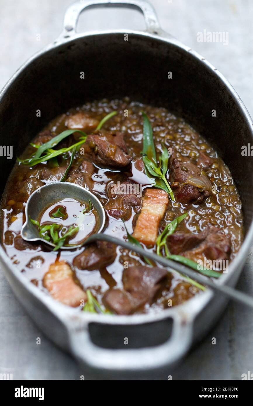 Game stew hi-res stock photography and images - Alamy