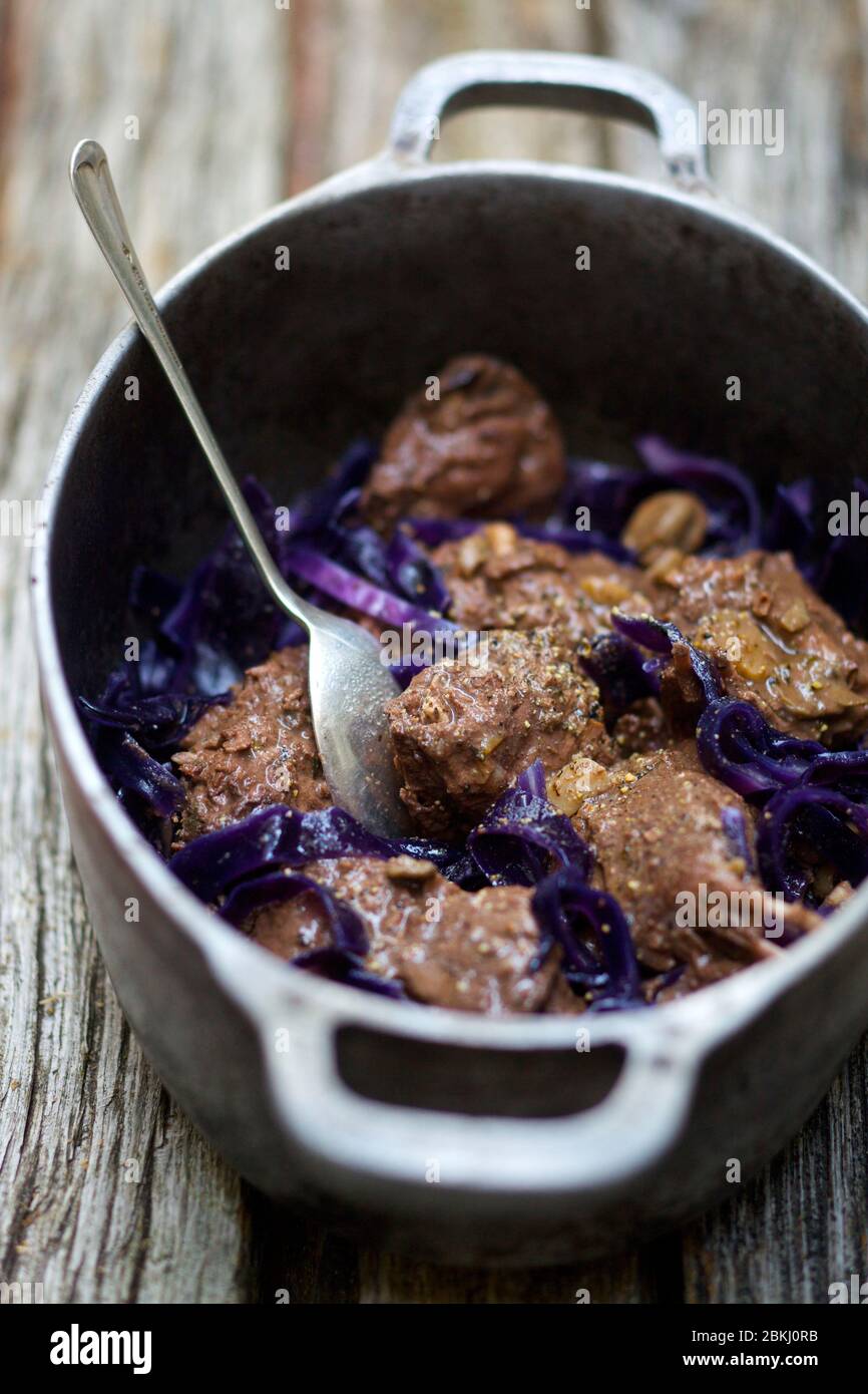 Hare stew hi-res stock photography and images - Alamy