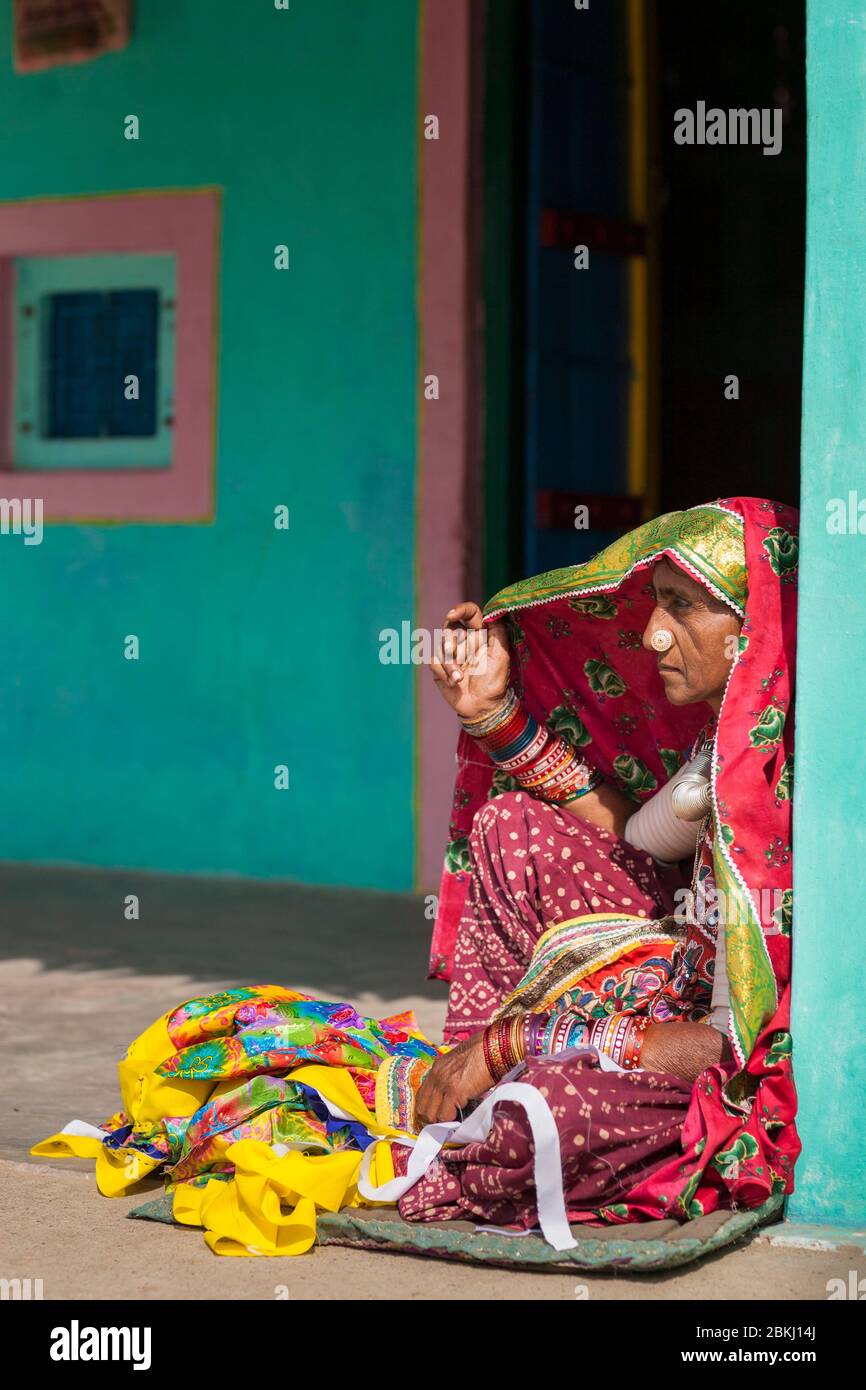 Kutch embroidery hi-res stock photography and images - Alamy