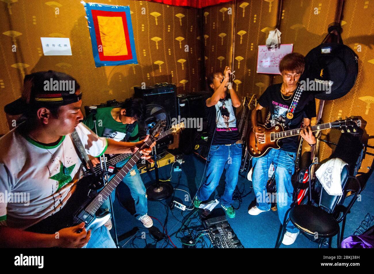 Asia rock band hi-res stock photography and images - Alamy