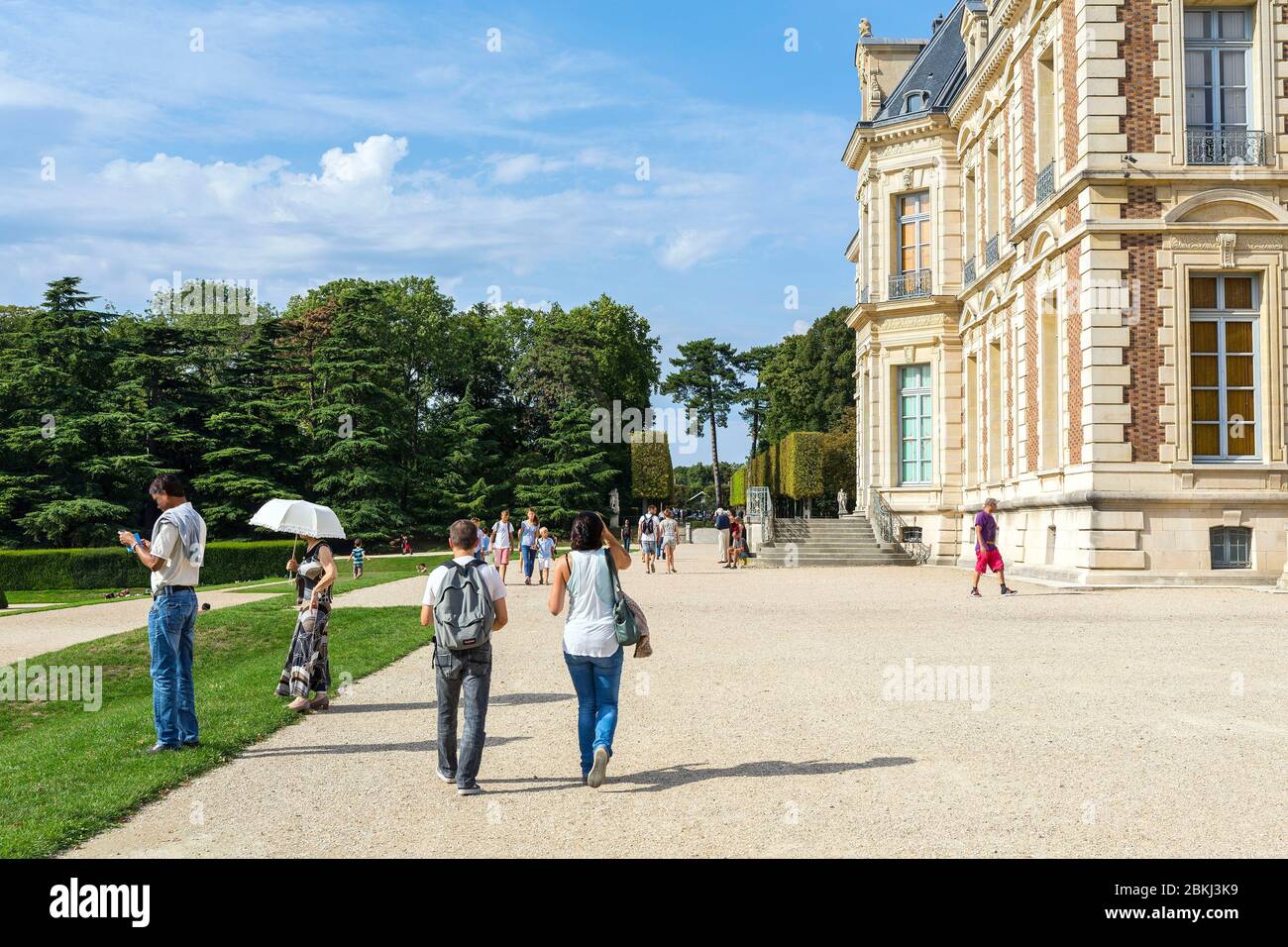 Sceaux france park people hi-res stock photography and images - Alamy