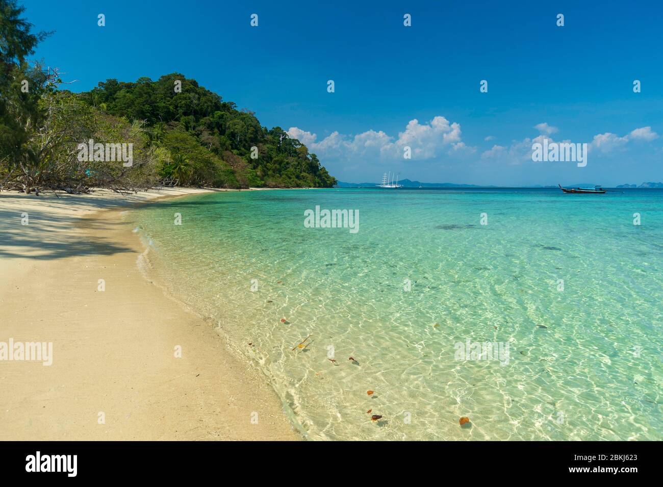 Kradan thailand beach hi-res stock photography and images - Alamy