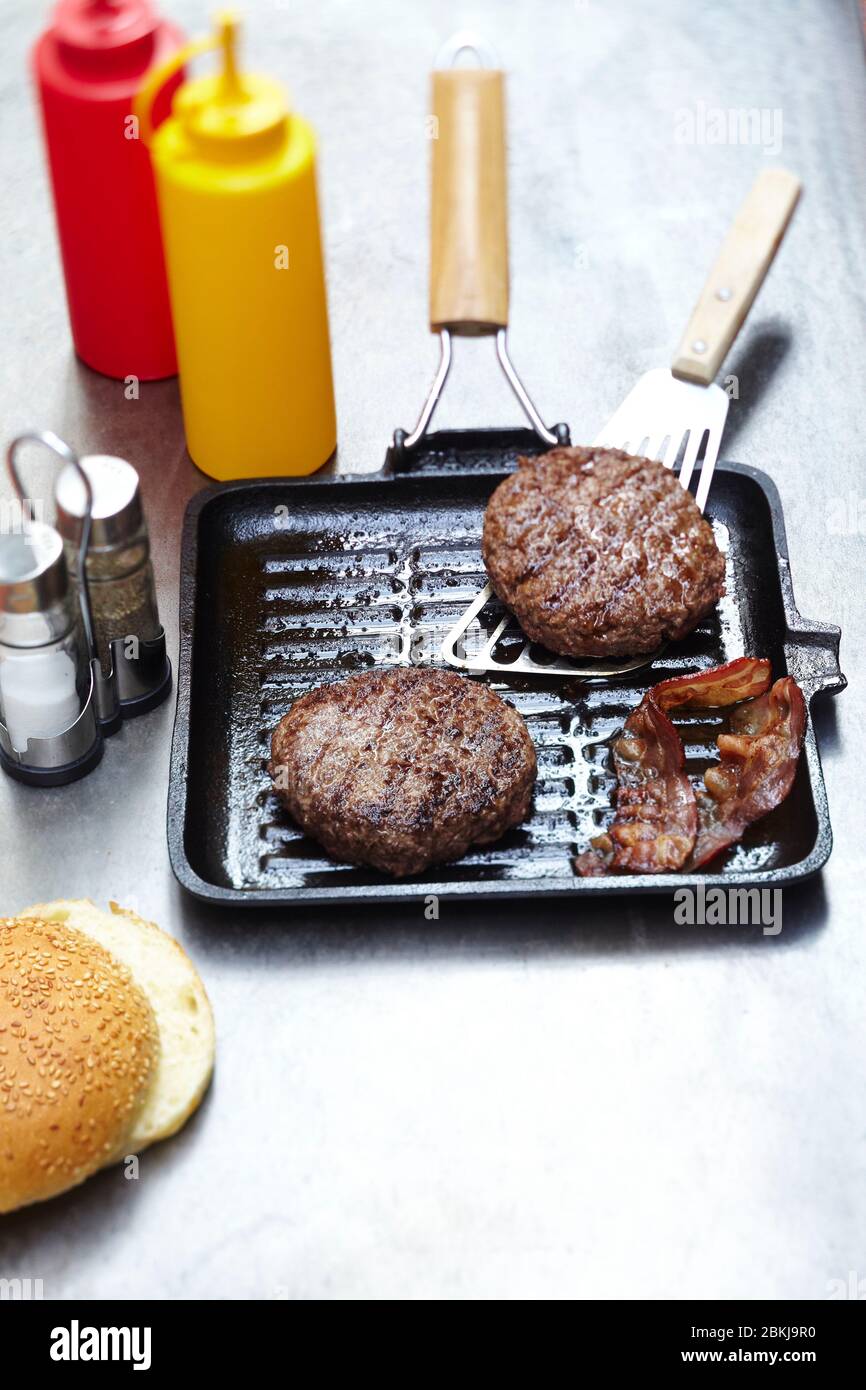 Prepare for opening hi-res stock photography and images - Alamy