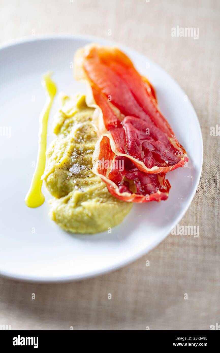 Pea Puree High Resolution Stock Photography and Images - Alamy