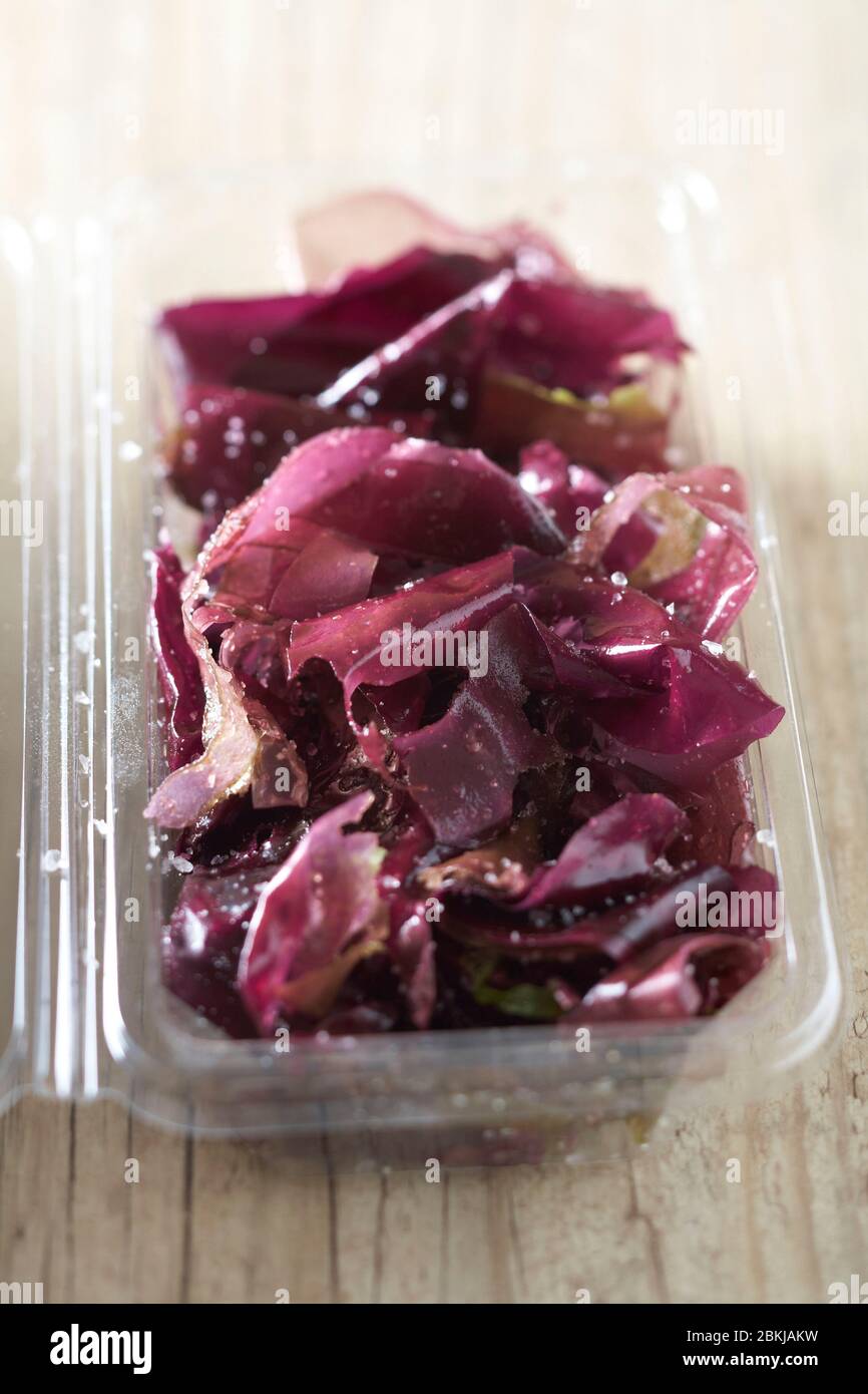 Dulce seaweed hi-res stock photography and images - Alamy