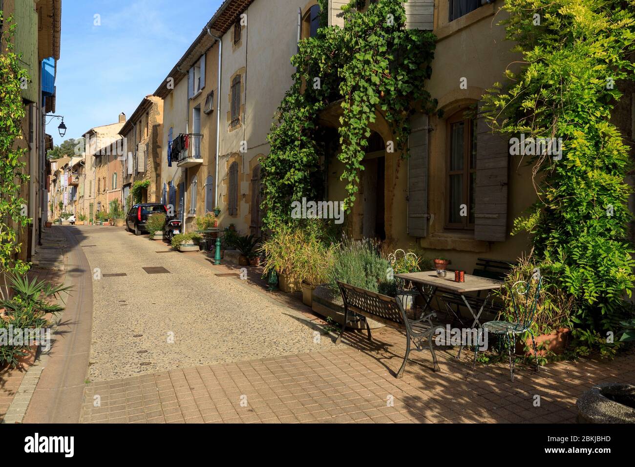 Jouques provence hi-res stock photography and images - Alamy