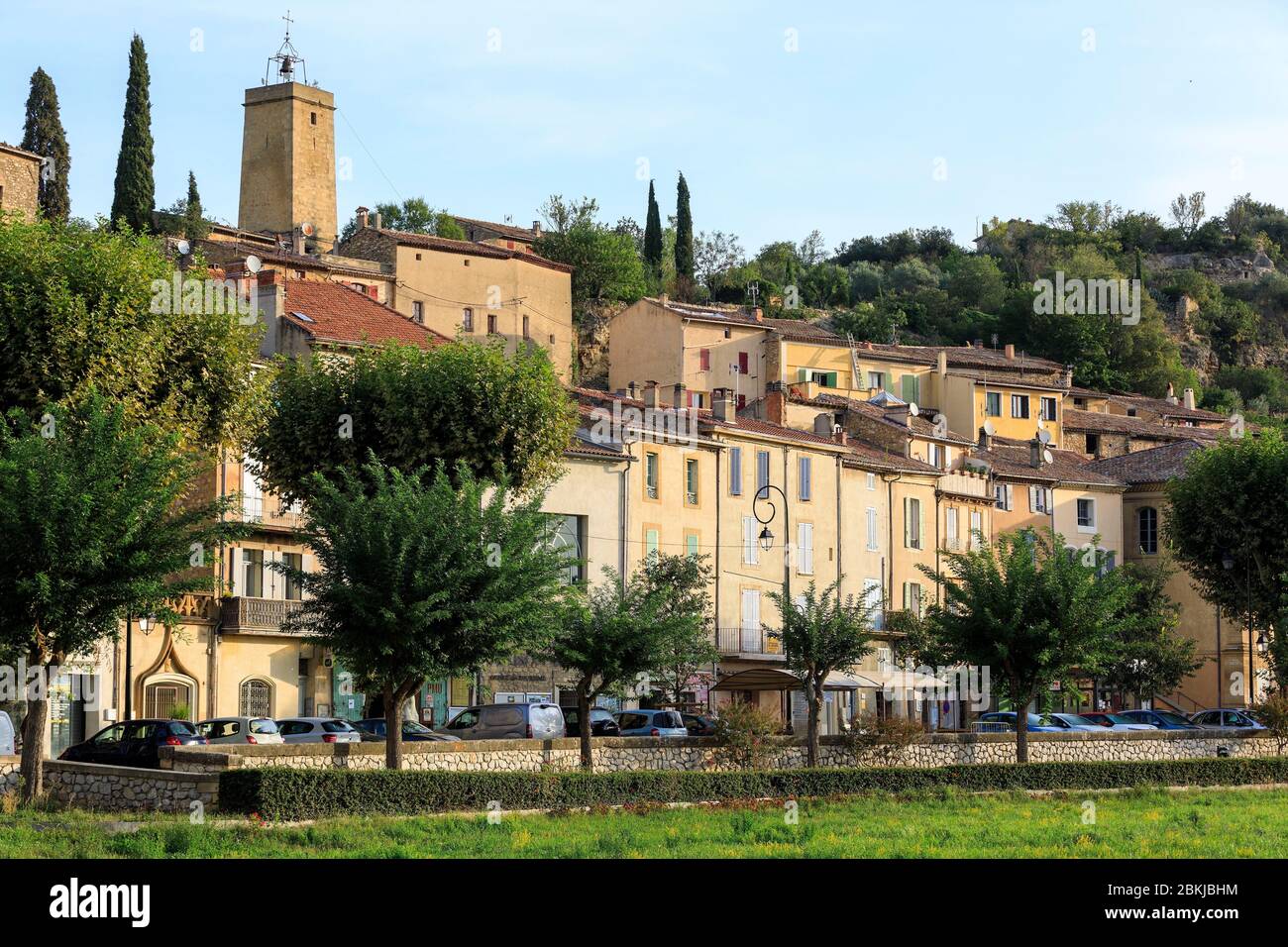 France, Bouches du Rhone, Pays d'Aix, Jouques, view of the village ...