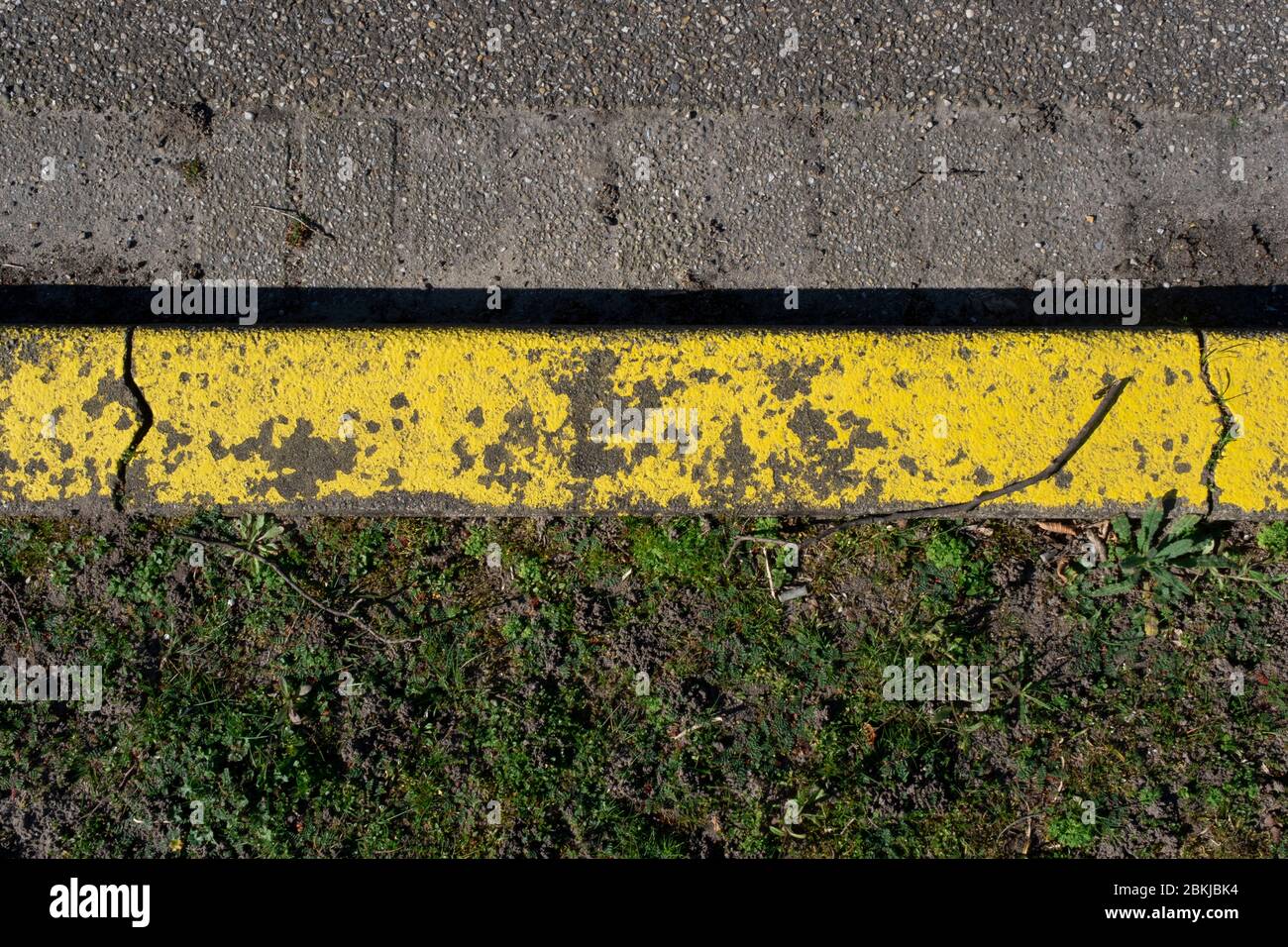 Road markings feet hi-res stock photography and images - Alamy