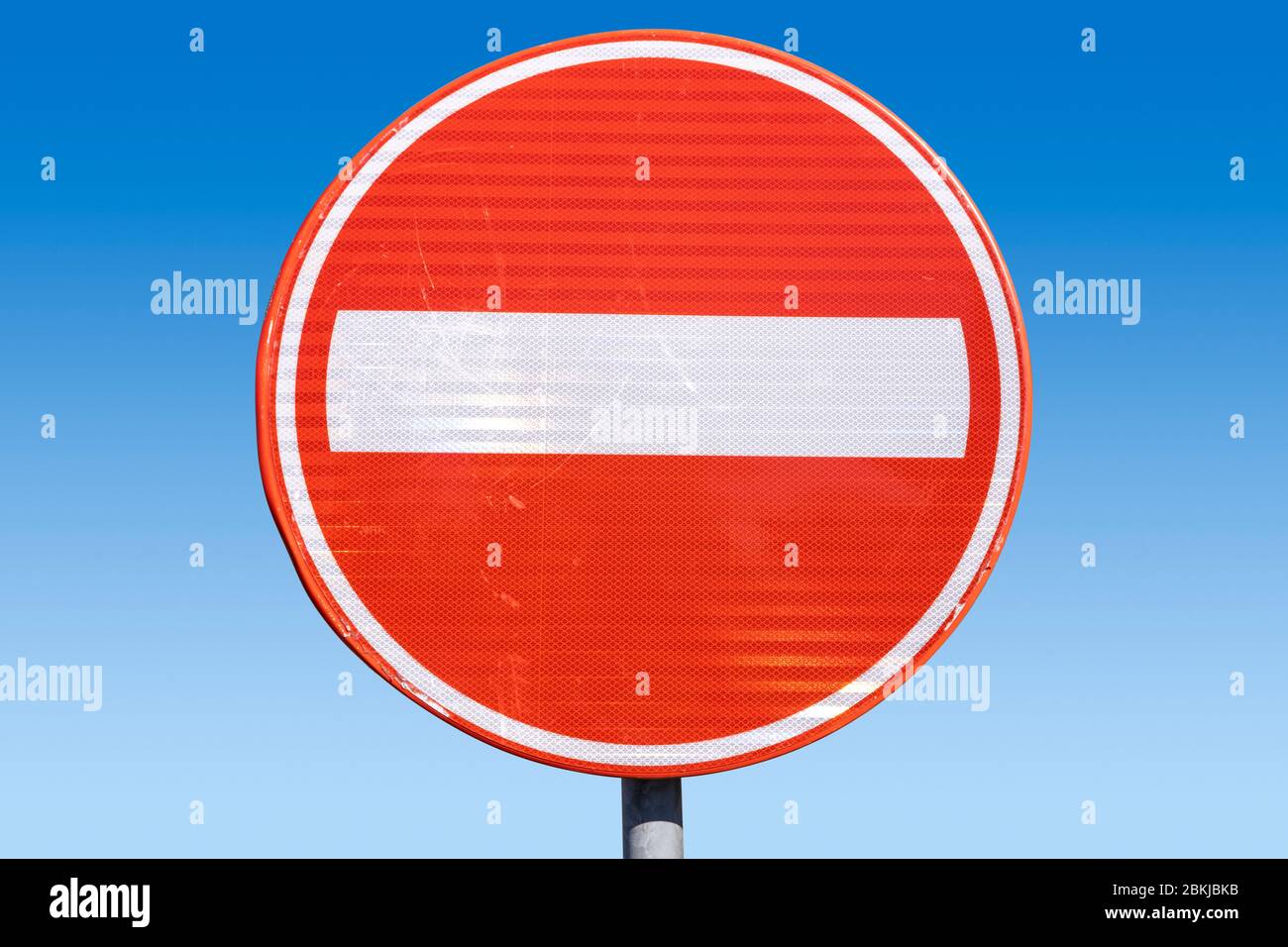 One way street wrong direction hi-res stock photography and images - Alamy