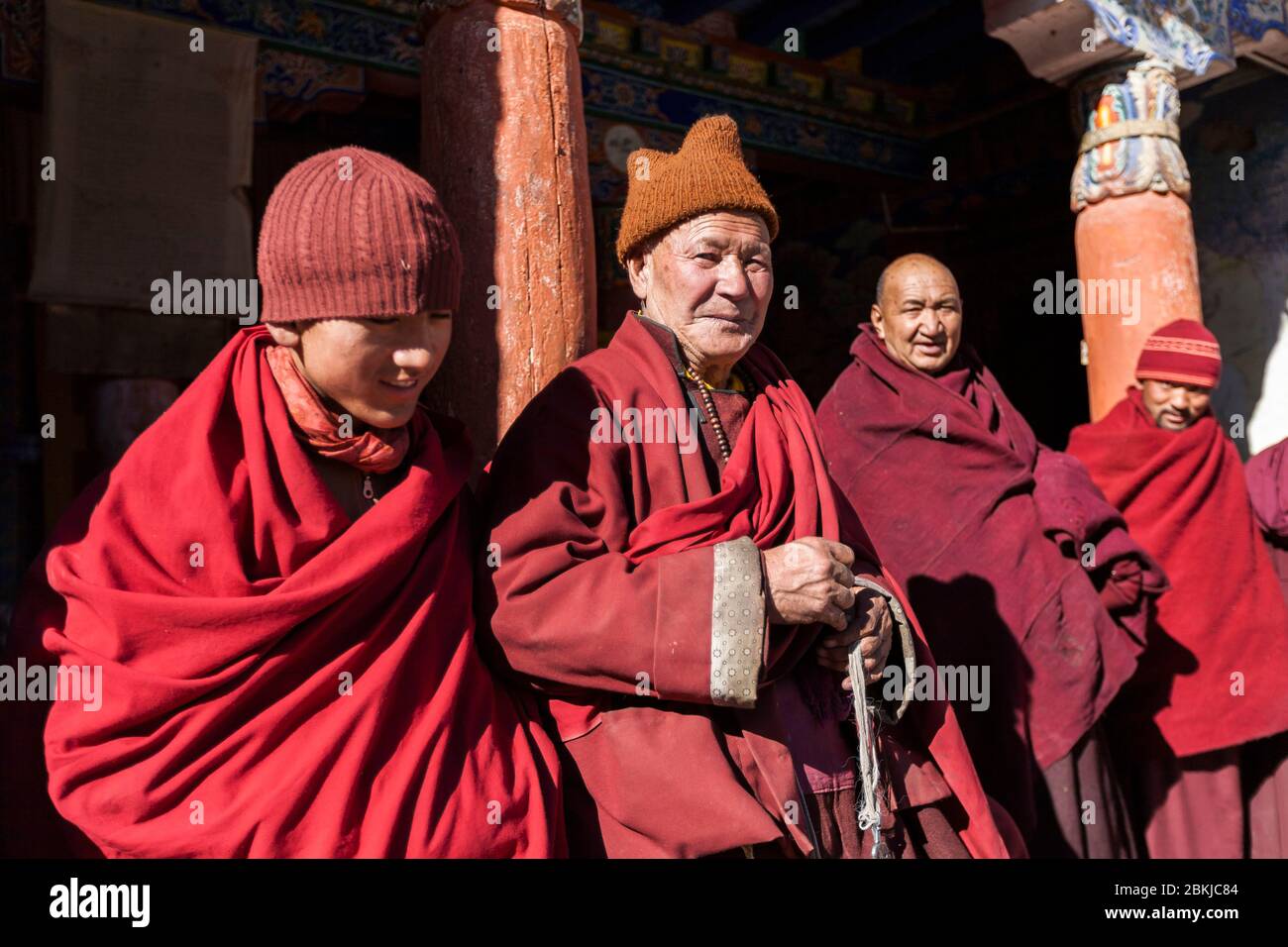 Himalayas kashmir monks hi-res stock photography and images - Alamy