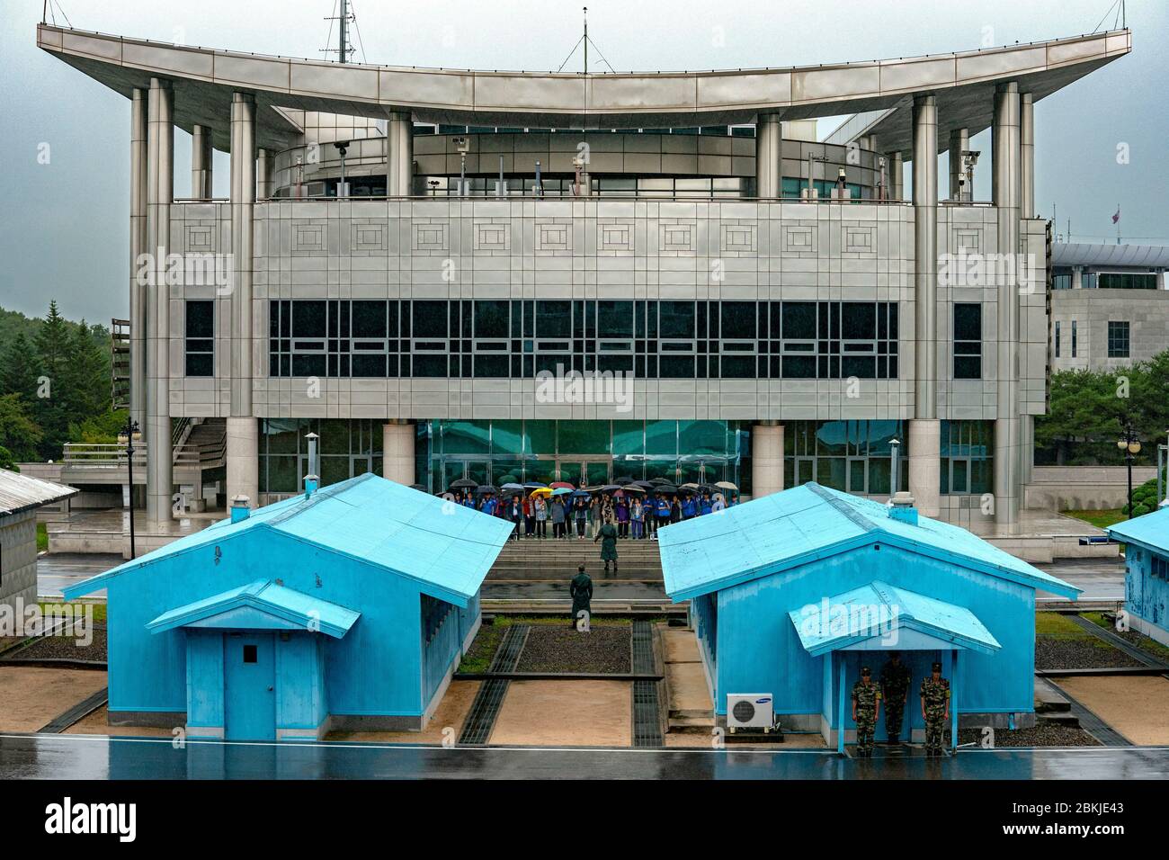 Kaesong guard hi-res stock photography and images - Alamy