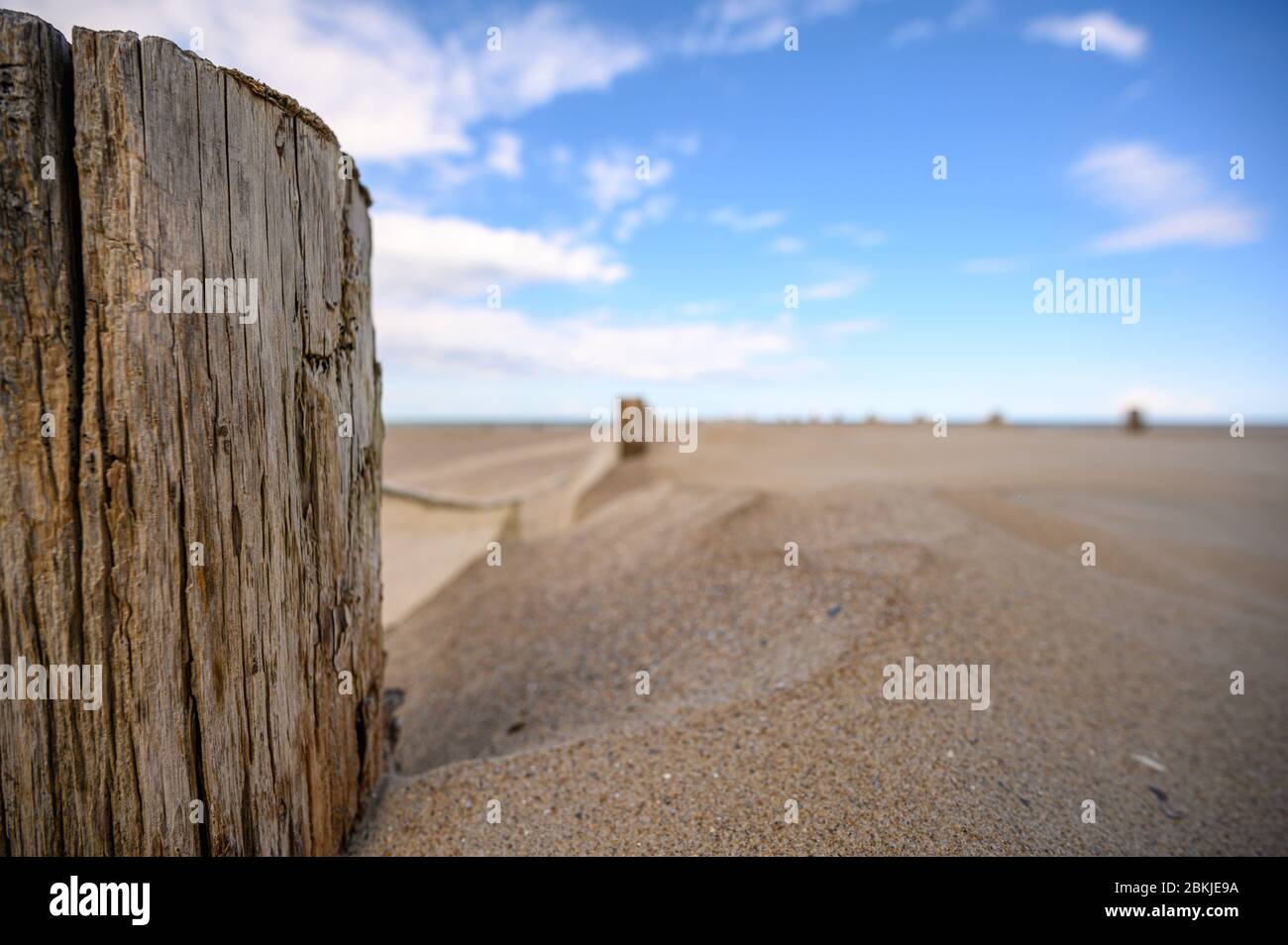 Dunkirk beach hi-res stock photography and images - Alamy