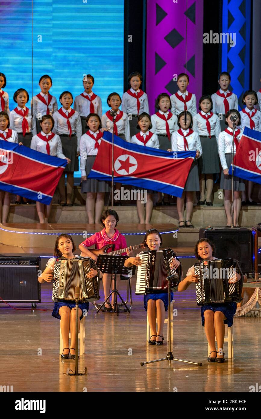 North Korea, Pyongyang, Mangyongdae Schoolchildrens' Palace, cultural ...