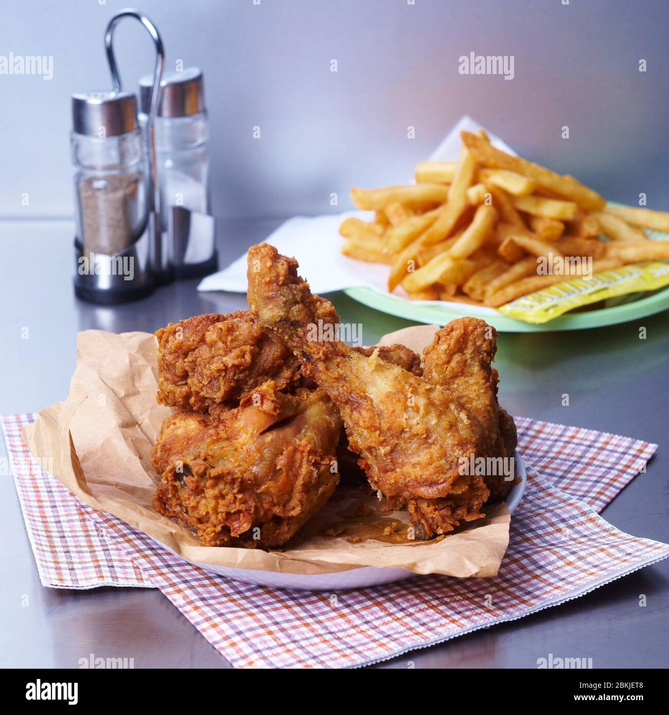 United States, New York, fried chicken Stock Photo - Alamy