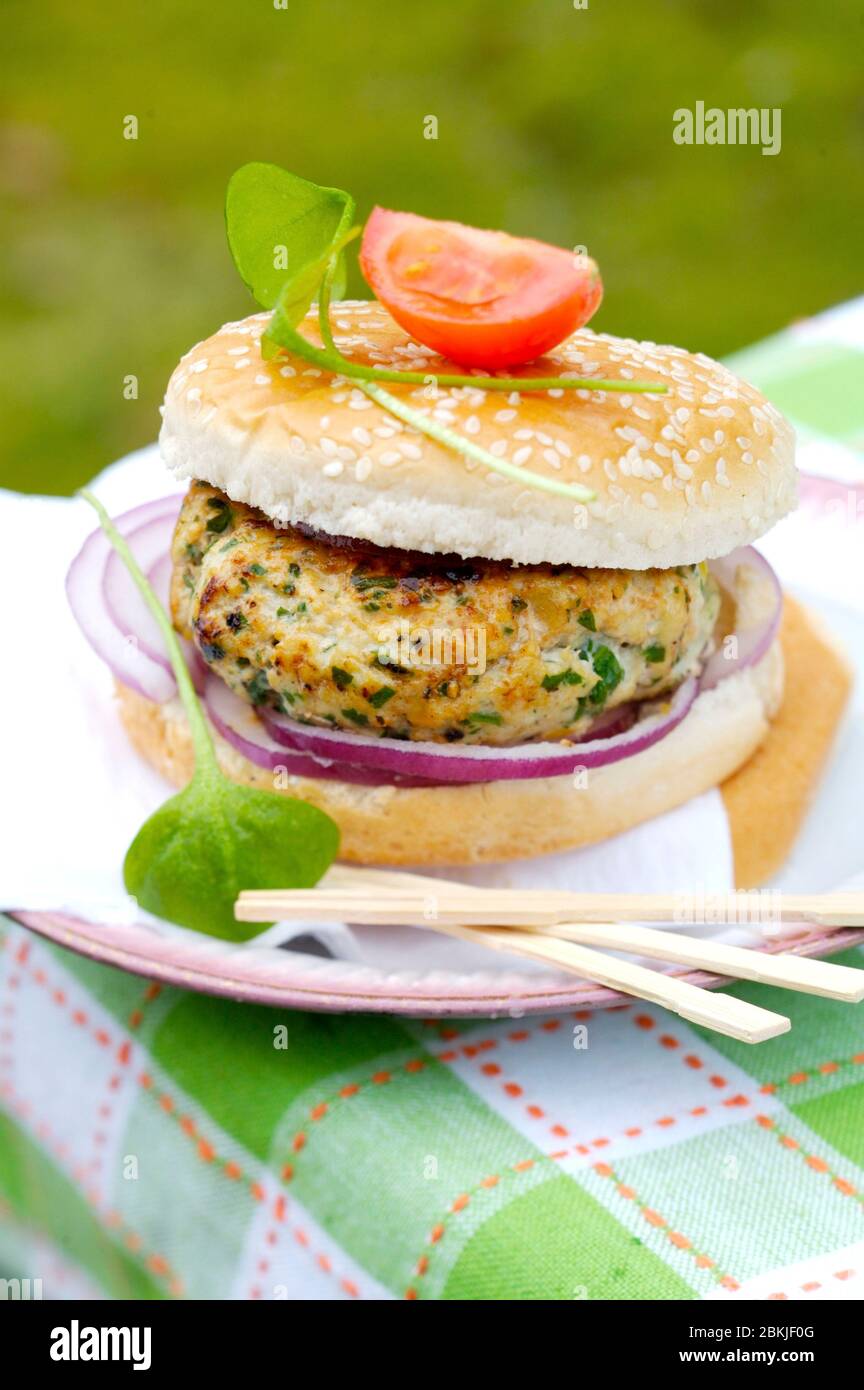 Chicken burger with lemon and garlic Stock Photo - Alamy