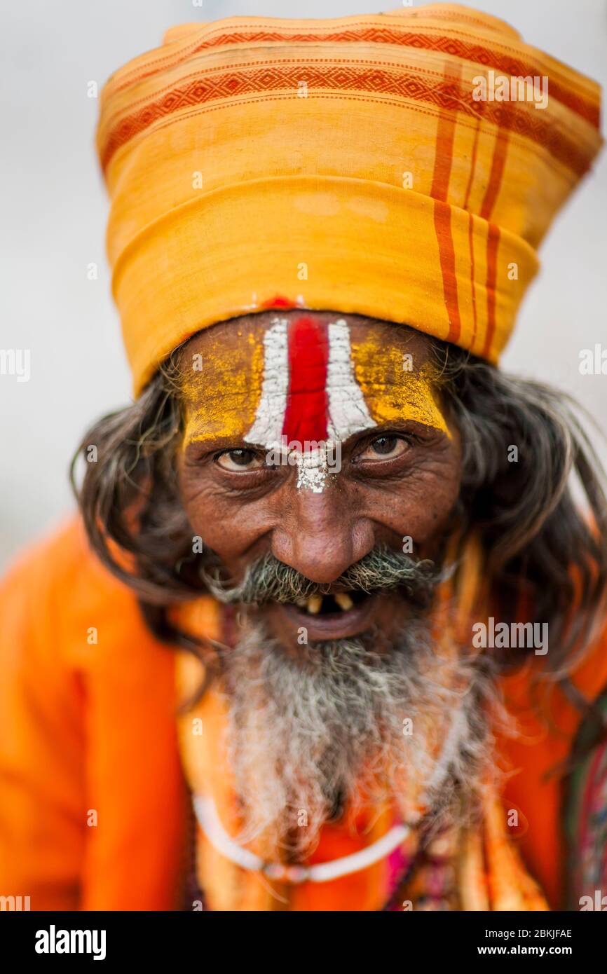 Piercing gaze hi-res stock photography and images - Alamy