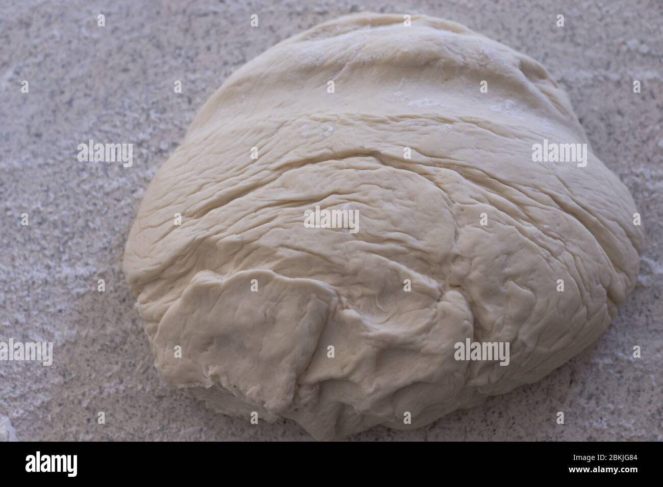 Floured counter top hi-res stock photography and images - Alamy