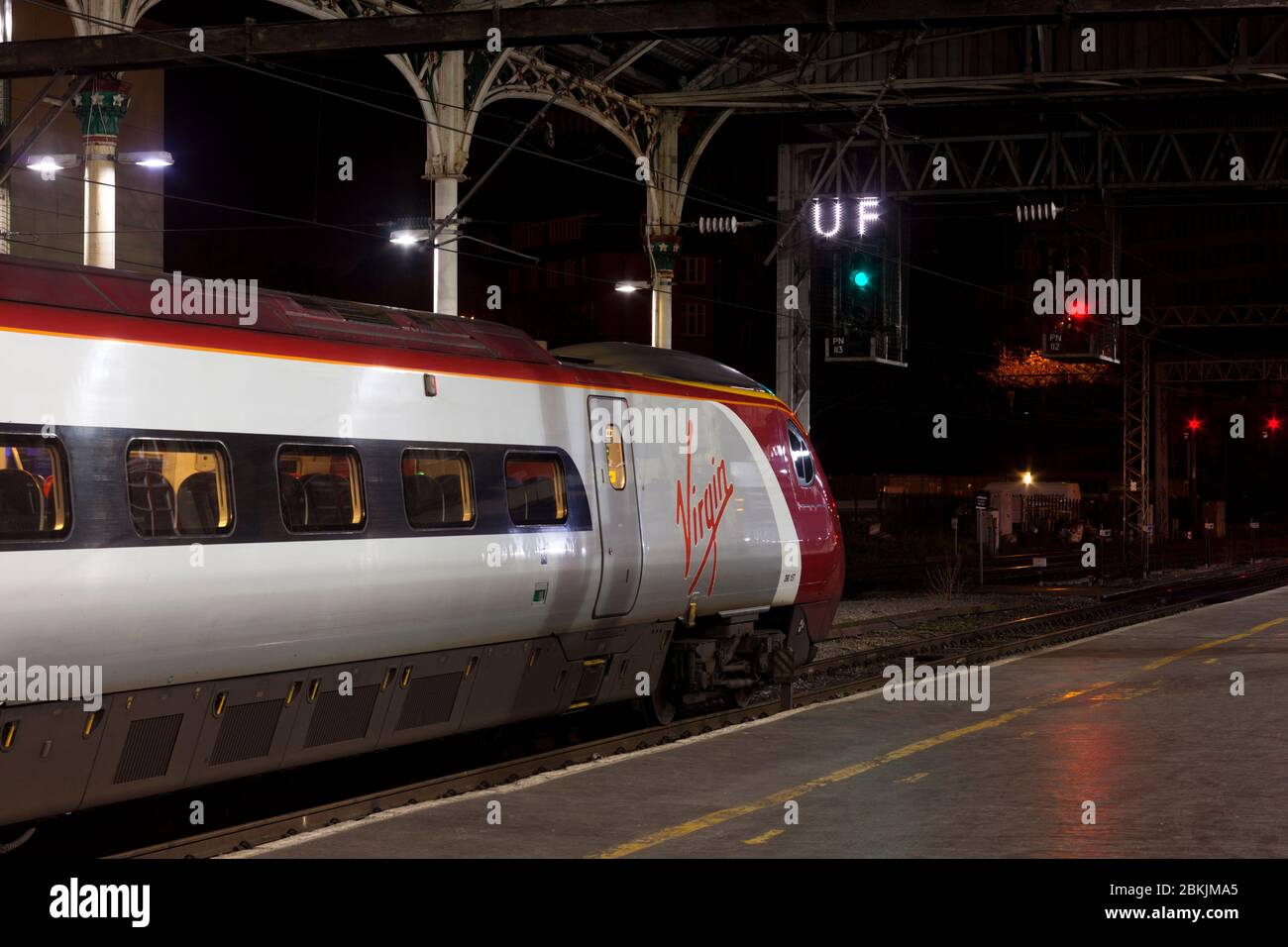 Virgin Trains Alstom class 390 Pendolino train 390157 at Preston about ...