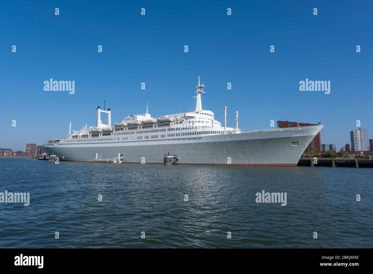 Rotterdam cruiseship hi-res stock photography and images - Alamy