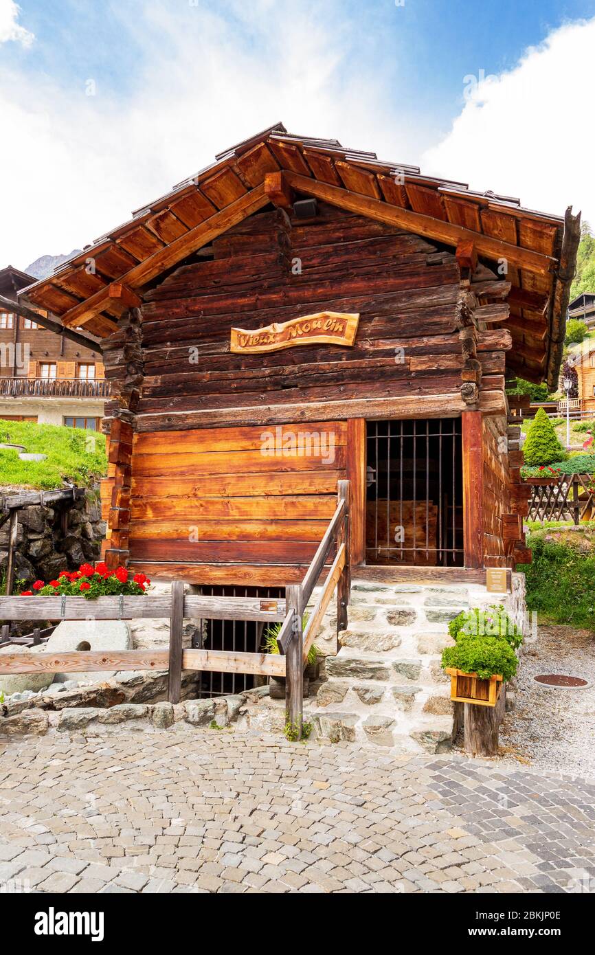 Swiss Log Cabin