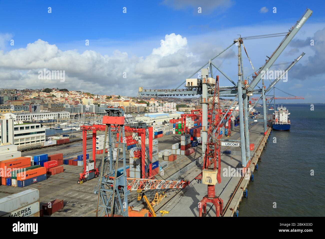 Santo amaro dock hi-res stock photography and images - Alamy
