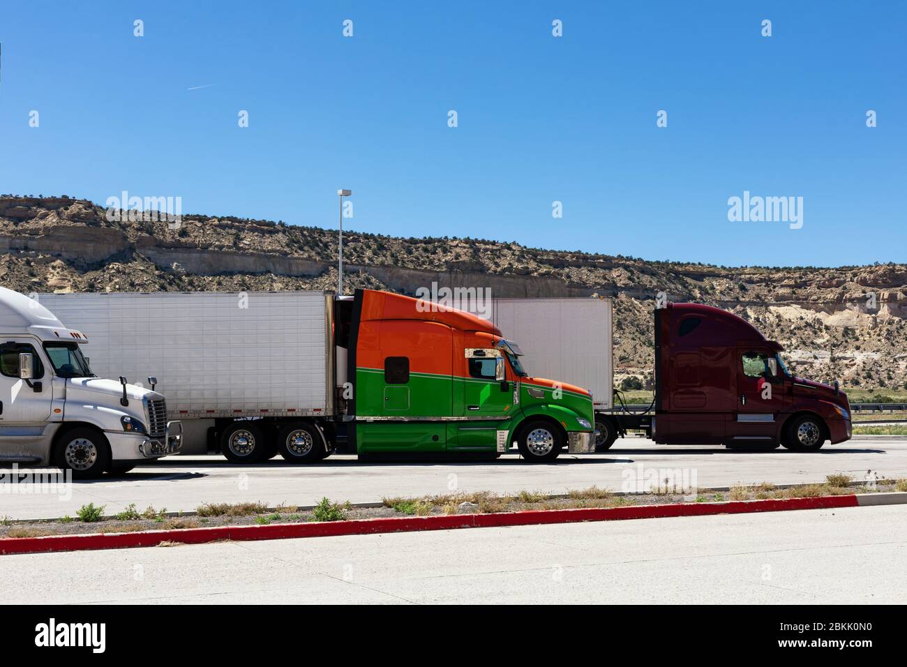 Big rigs truck stop hi-res stock photography and images - Alamy