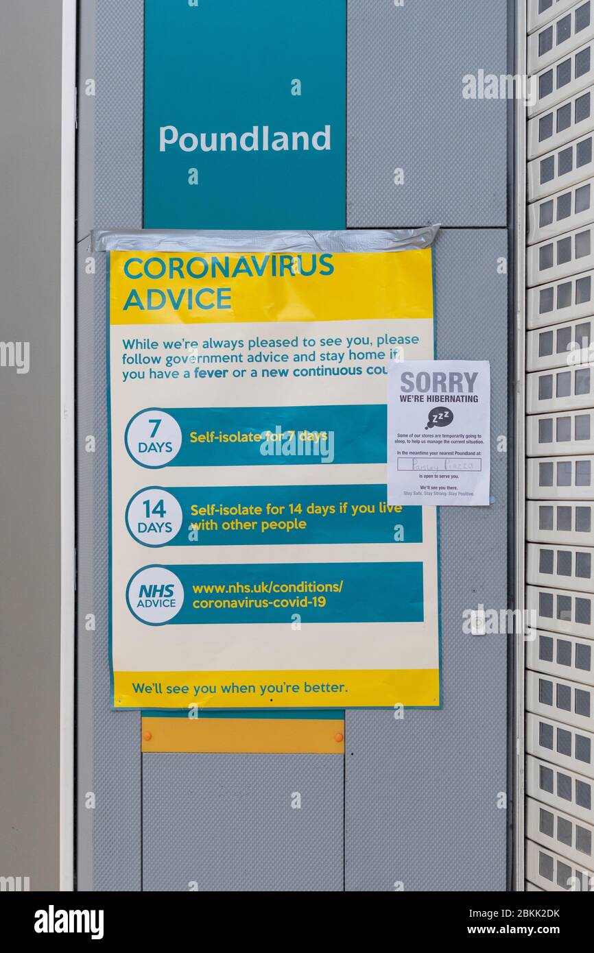 Sorry were hibernating sign hi-res stock photography and images - Alamy