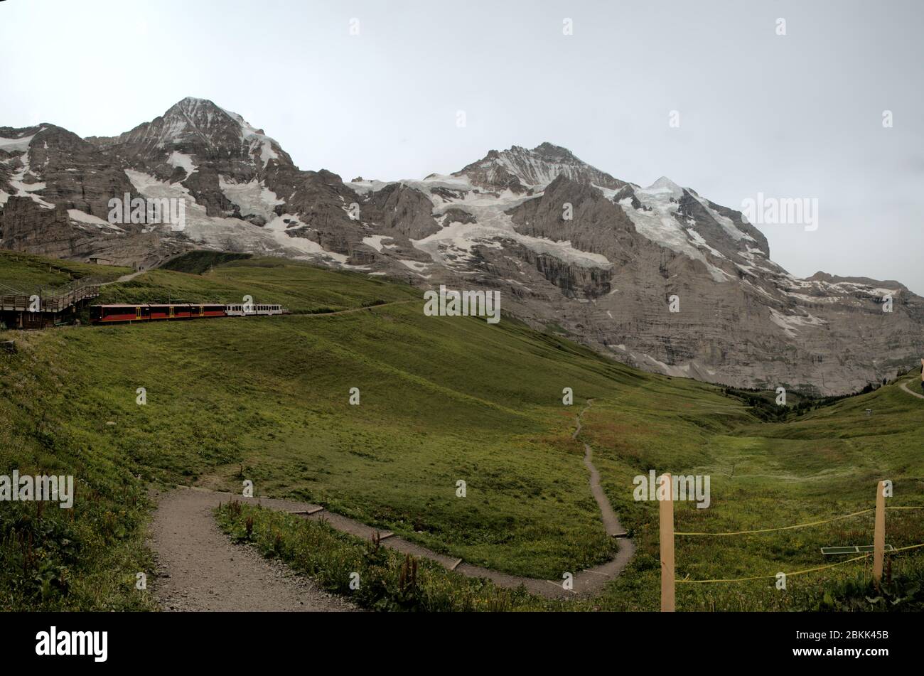 Monch und jungfrau hi-res stock photography and images - Alamy