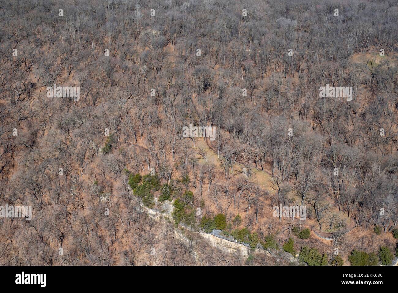 Iowa effigy mound aerial hi-res stock photography and images - Alamy