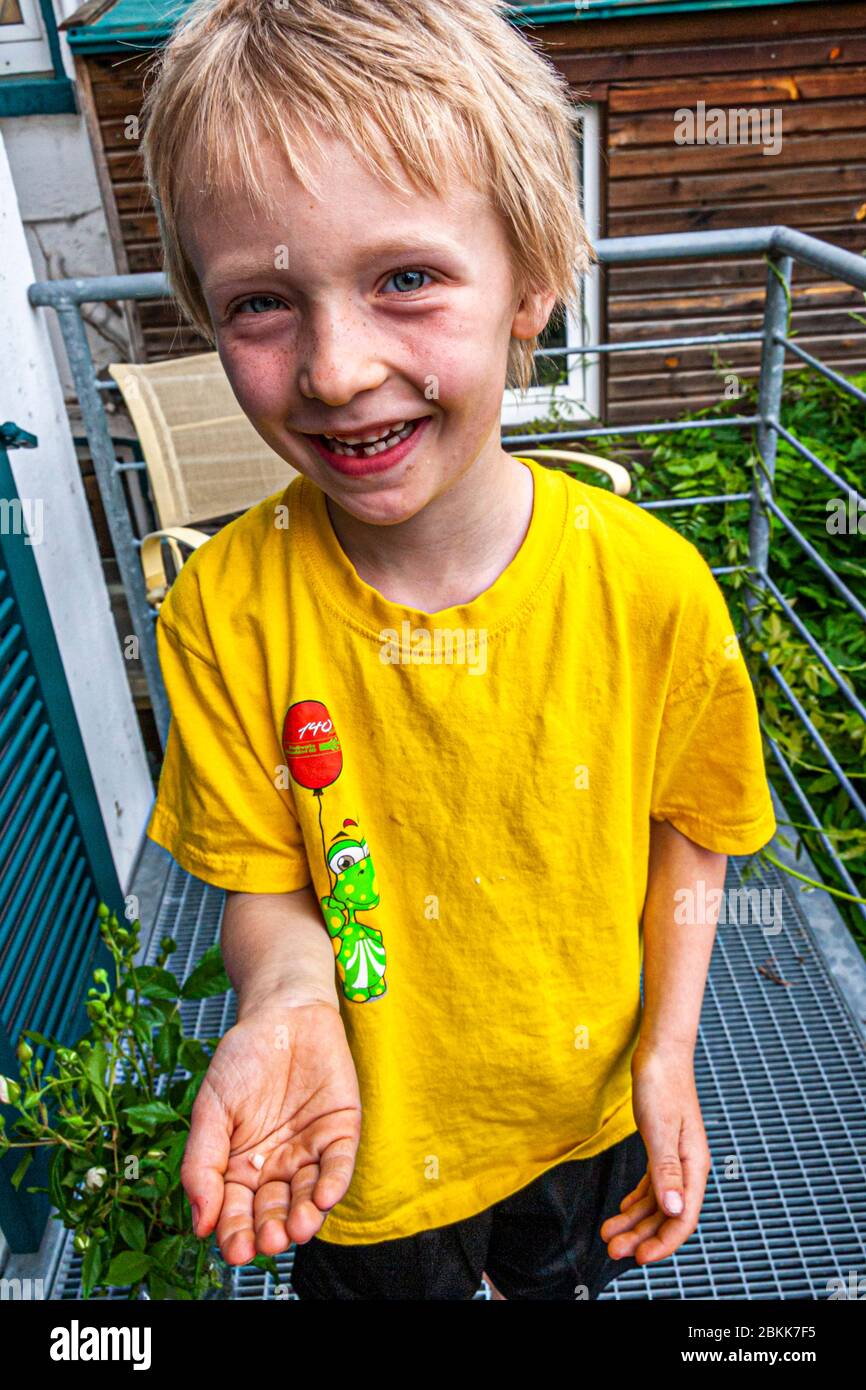 First tooth hi-res stock photography and images - Alamy