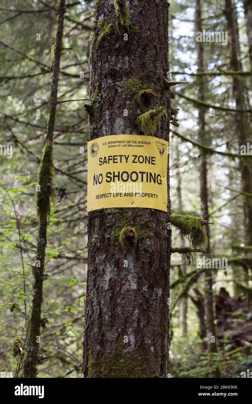 A "no shooting" sign at Horse Rock Ridge near Crawfordsville, Oregon ...