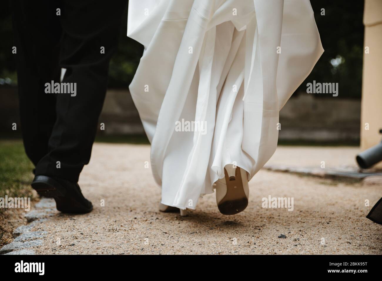 Feet couples married hi-res stock photography and images - Alamy
