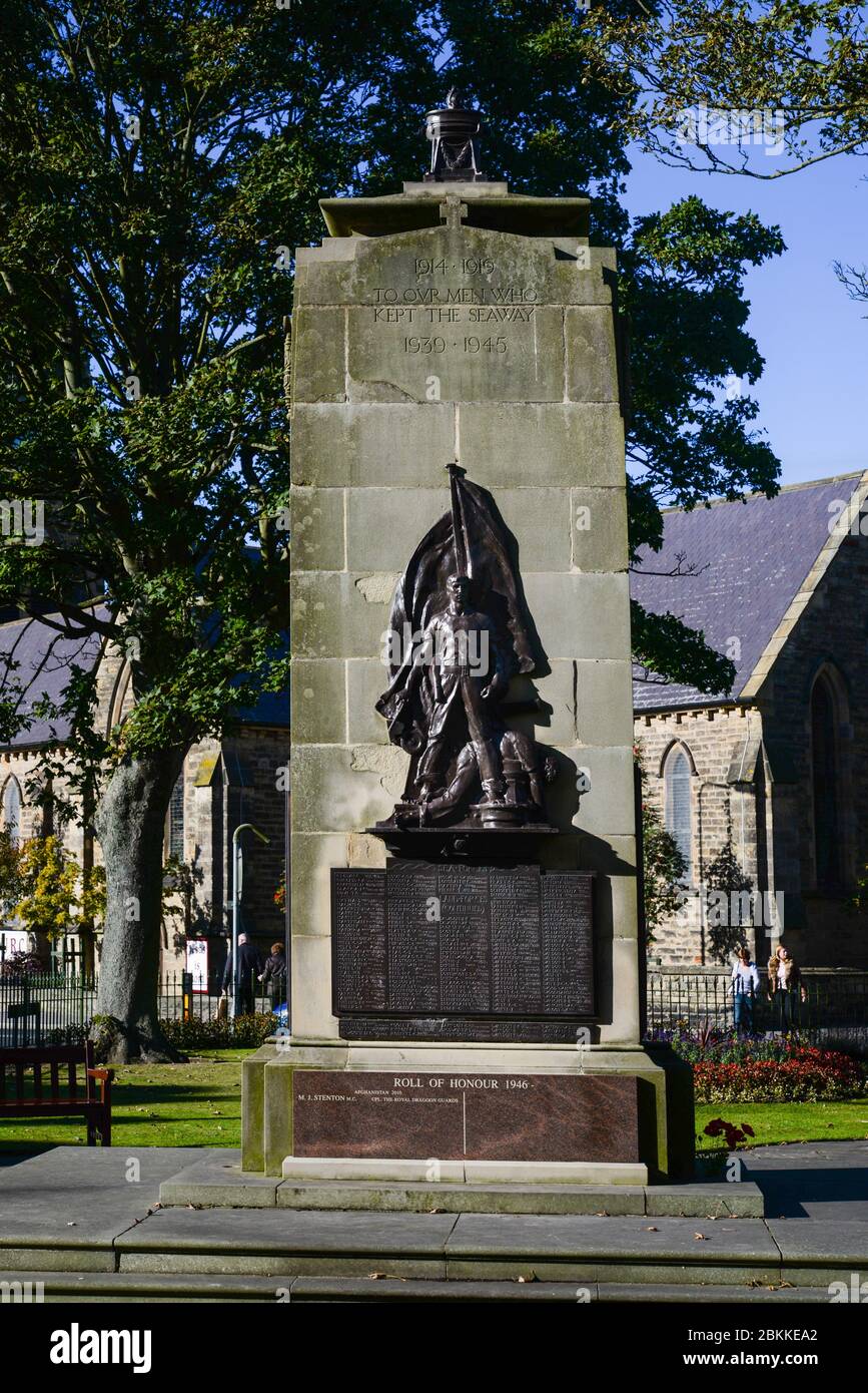 The nicholson war memorial hi-res stock photography and images - Alamy