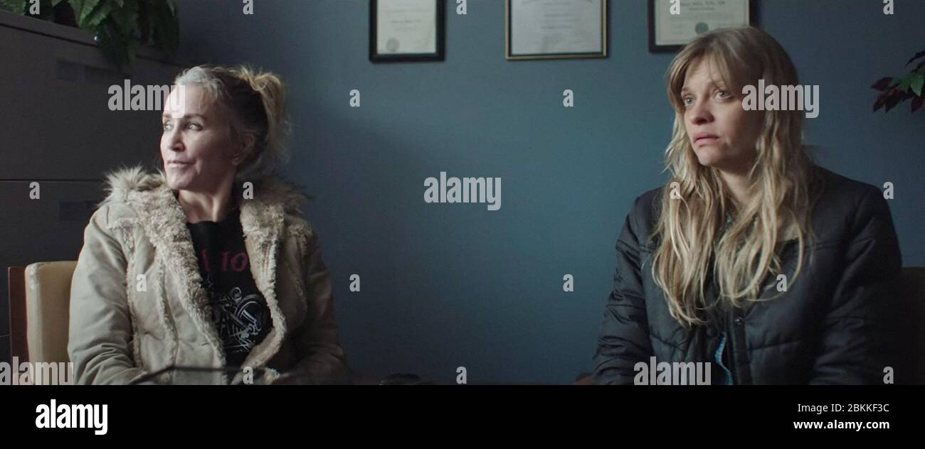 TAMMY S ALWAYS DYING, from left: Felicity Huffman, Anastasia Phillips ...