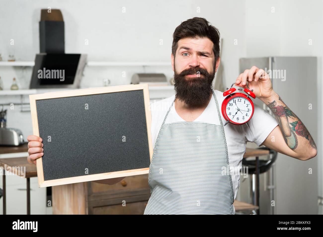 Time to eat. Dinner time. Hipster cook. Interval fasting diet ...