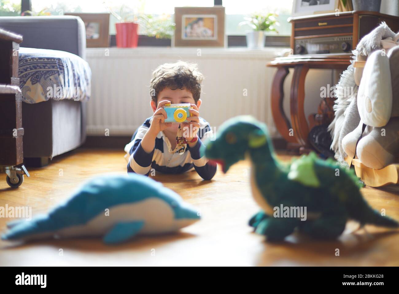 Photographing with a camera toy hi-res stock photography and images - Alamy