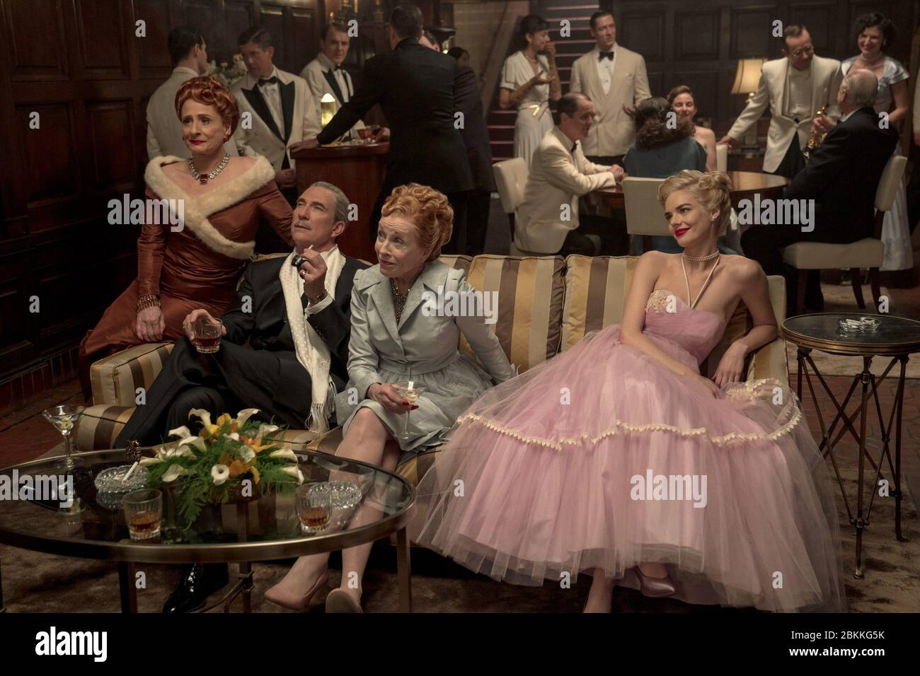 HOLLYWOOD, from left: Patti Lupone, Dylan McDermott, Holland Taylor, Samara Weaving, (Season 1 ...