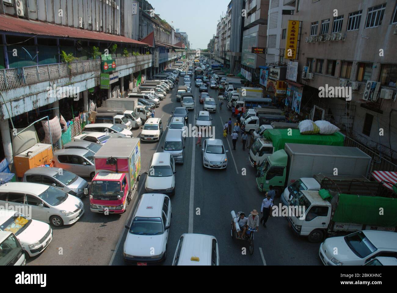 Yangon pollution hi-res stock photography and images - Alamy