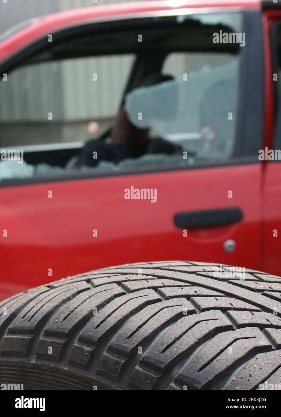 Insurance right off cars hi-res stock photography and images - Alamy