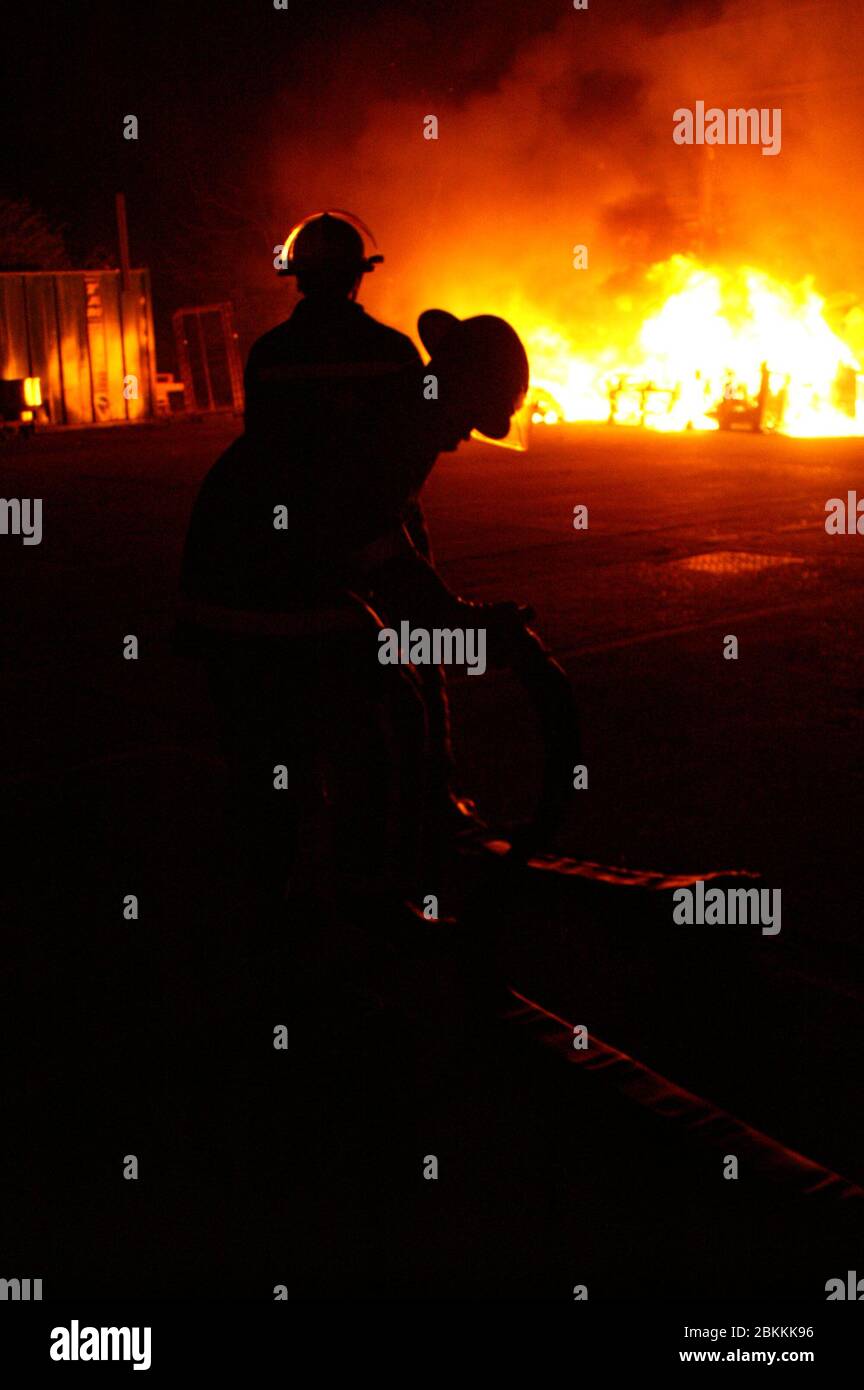 Oil terminal fire hi-res stock photography and images - Alamy