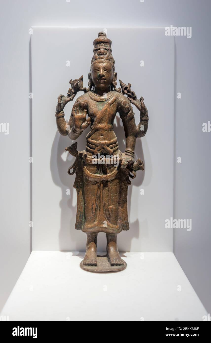 Vishnu, bronze, 9th century sculpture, Museum, Delhi, India Stock Photo ...