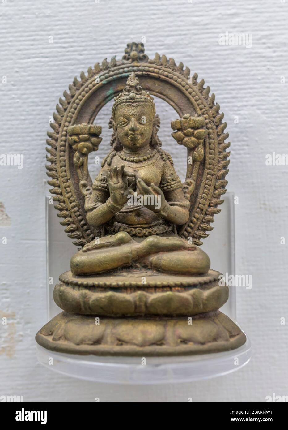 Buddhist bronze sculpture, Nalanda, Bihar, India Stock Photo - Alamy